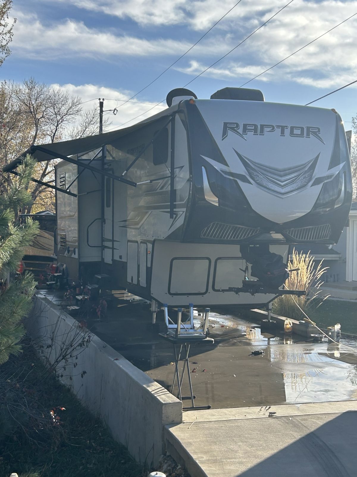 2017 Keystone Raptor 362TS - National Vehicle