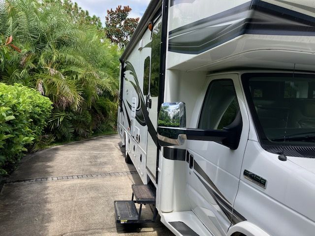 2019 Jayco Greyhawk 30Z - National Vehicle