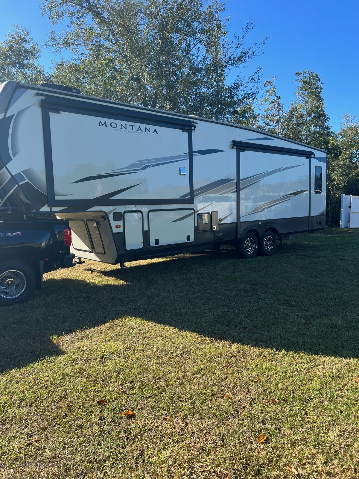 2021 Keystone Montana High Country 295RL - National Vehicle