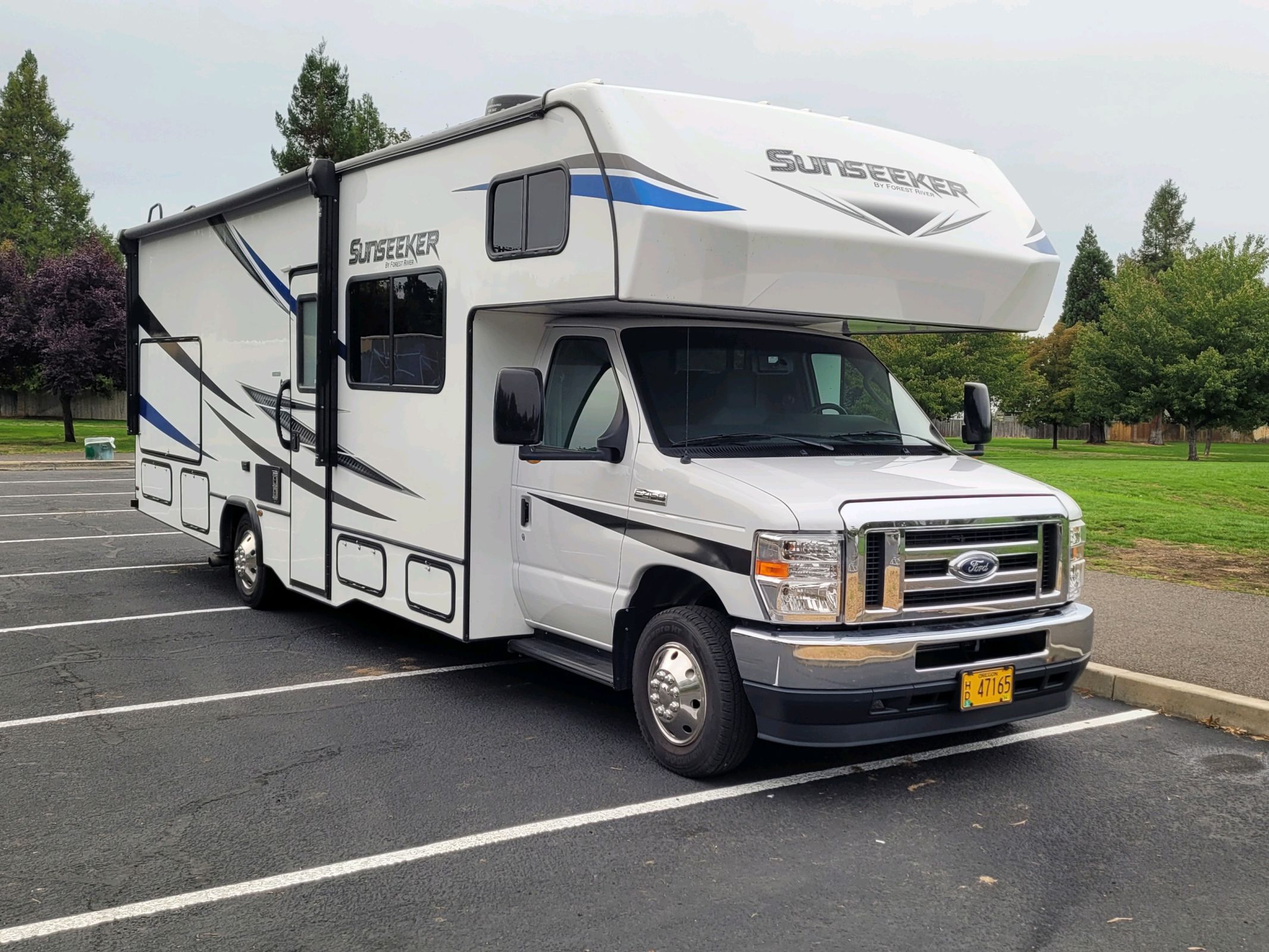 2022 Forest River Sunseeker Classic 2860DS - National Vehicle