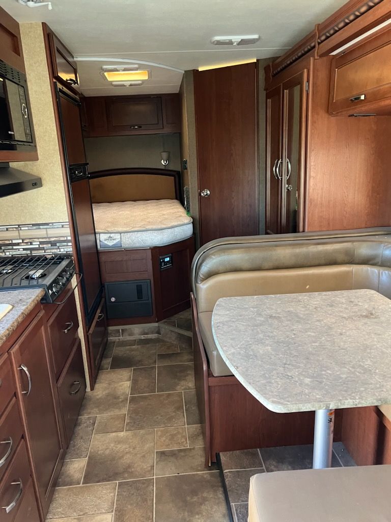 2016 Thor Motor Coach Four Winds 24C - National Vehicle