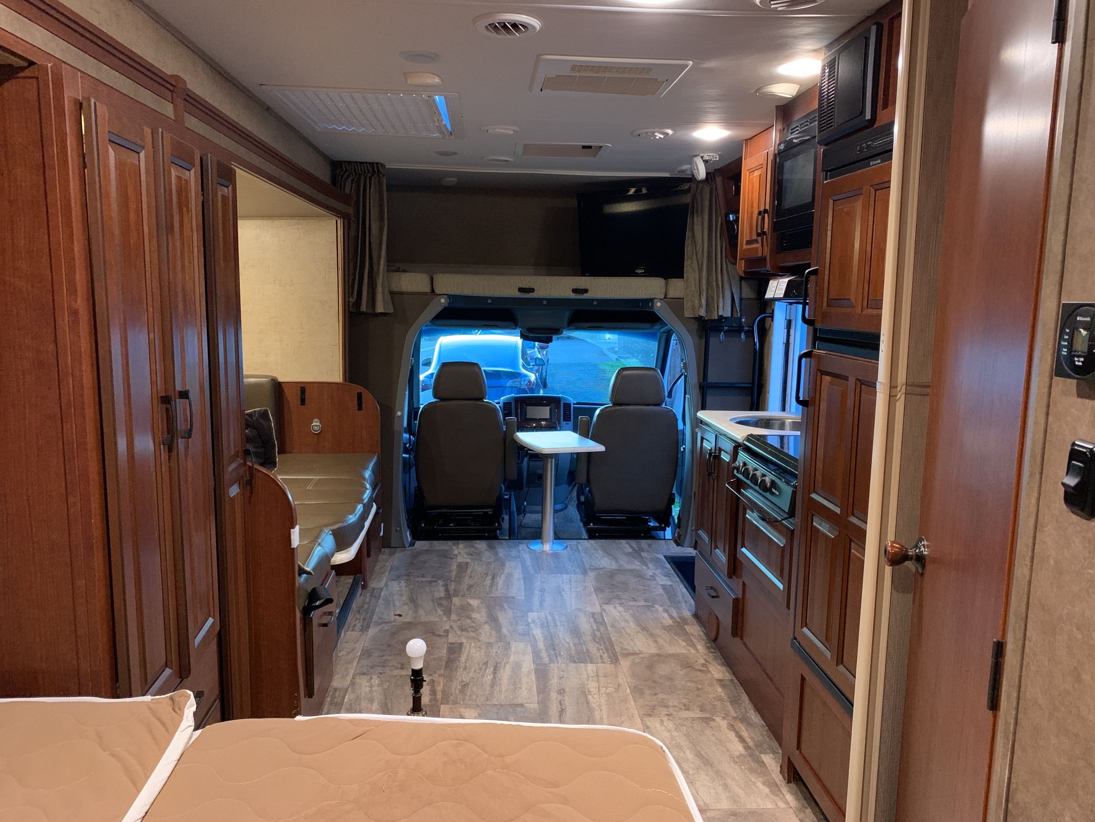 2016 Forest River Sunseeker LE 2250S - National Vehicle