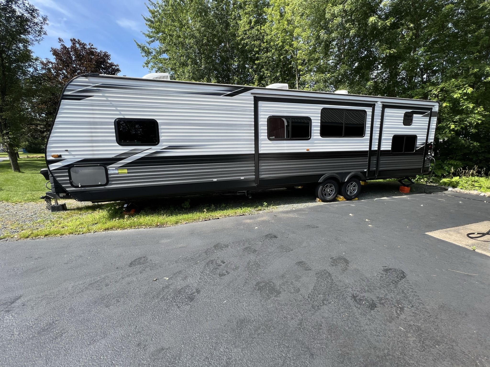 2022 Jayco Jay Flight 33RBTS - National Vehicle