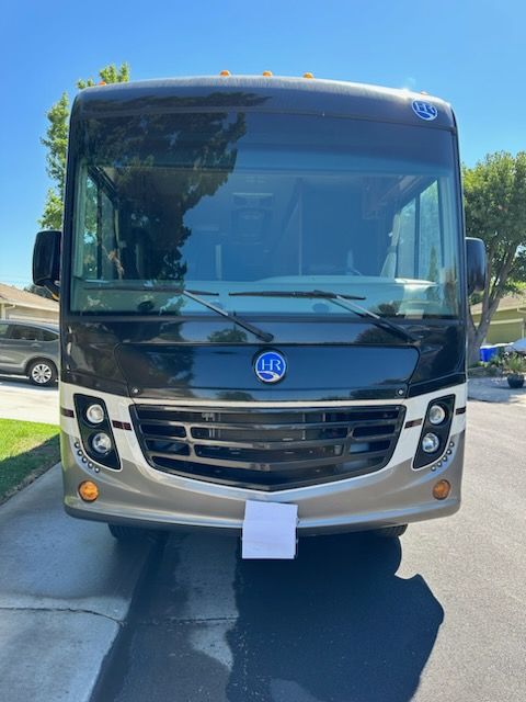 2018 Holiday Rambler Vacationer XE 32A - National Vehicle