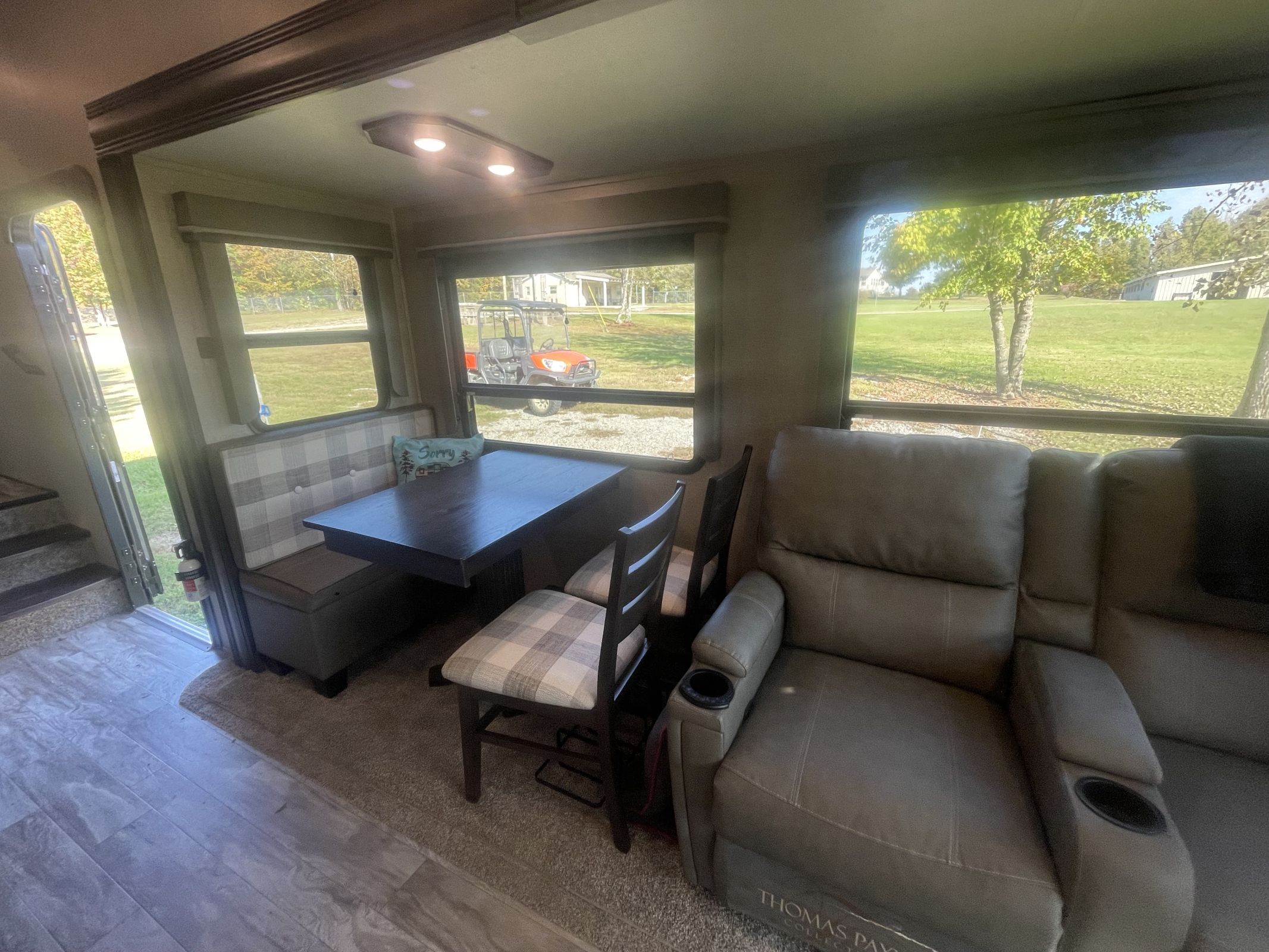 2021 Grand Design Reflection 295RL - National Vehicle