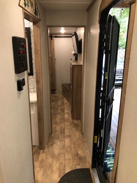 2021 Keystone Arcadia 370RL - National Vehicle