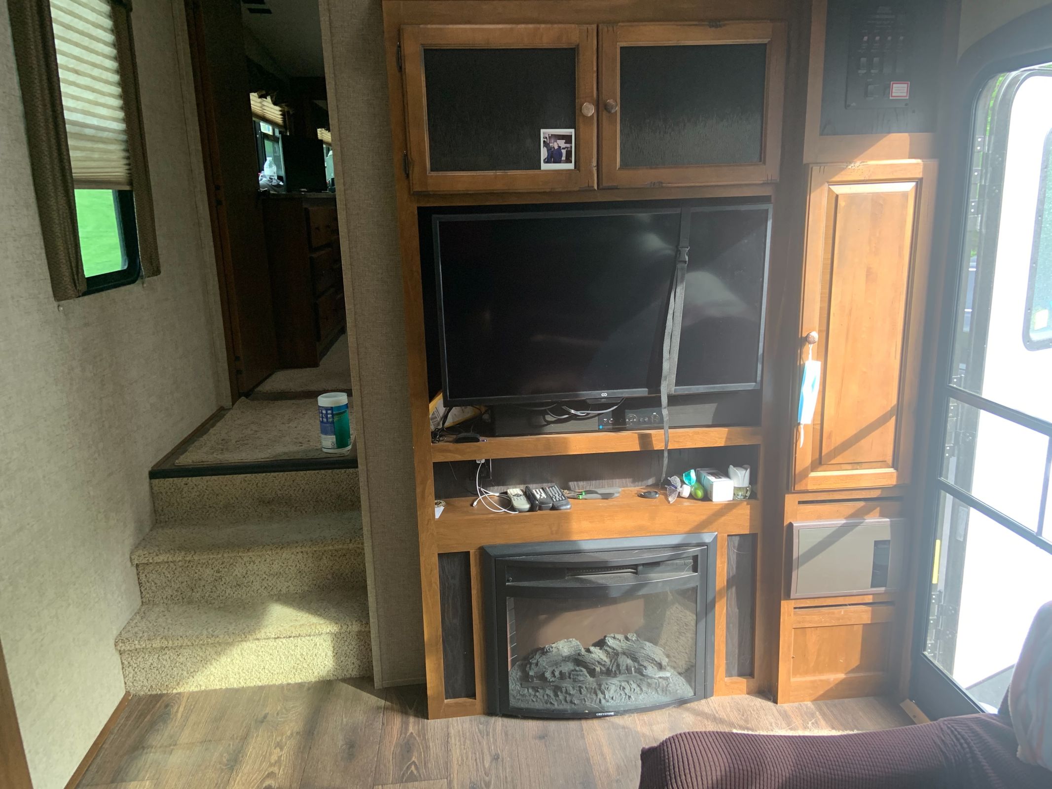 2015 Keystone Sprinter 304FWRKS - National Vehicle