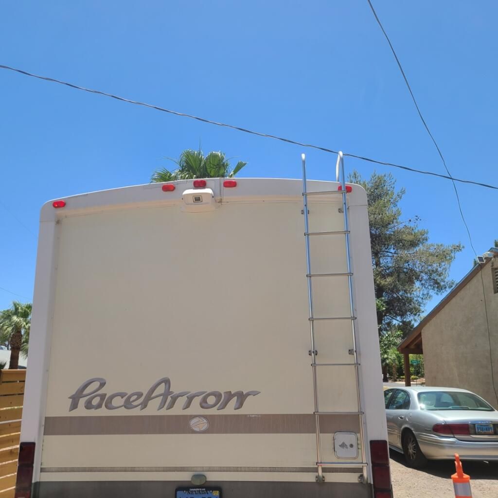 1998 Pace-Arrow Motorhome 30E - National Vehicle