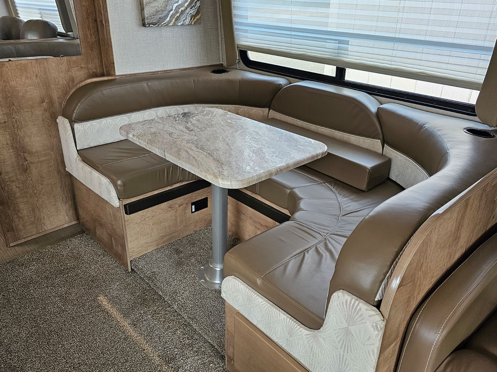 2019 Coachmen Concord 300DS - National Vehicle