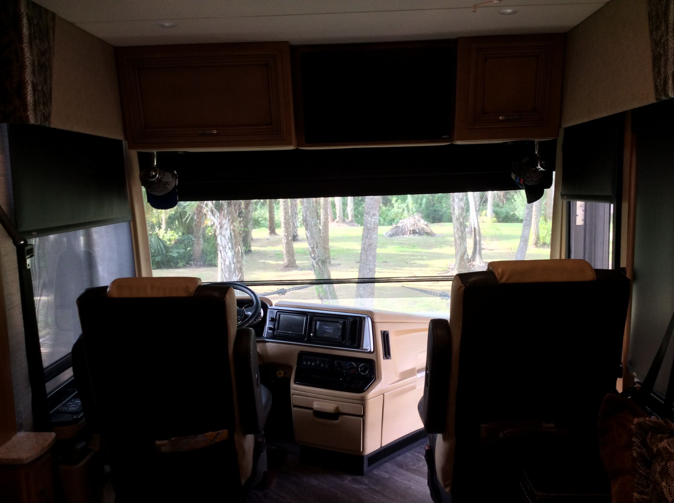 2018 Newmar Ventana LE 4037 - National Vehicle
