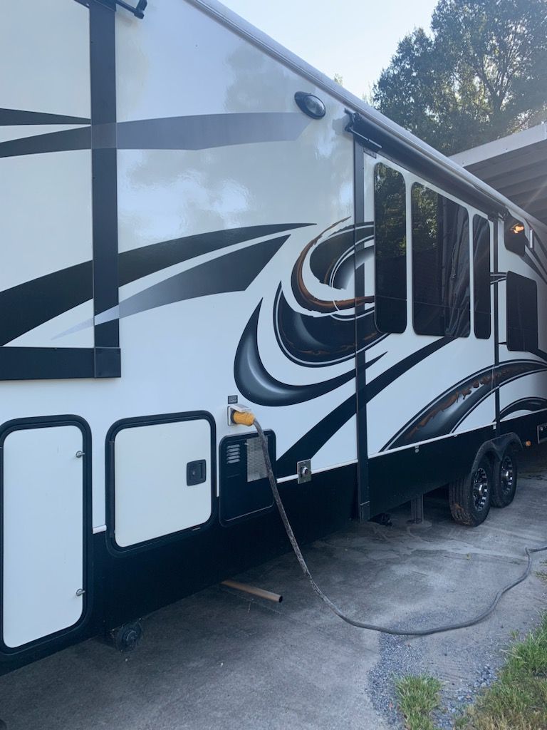 2014 Keystone Fuzion 342 - National Vehicle