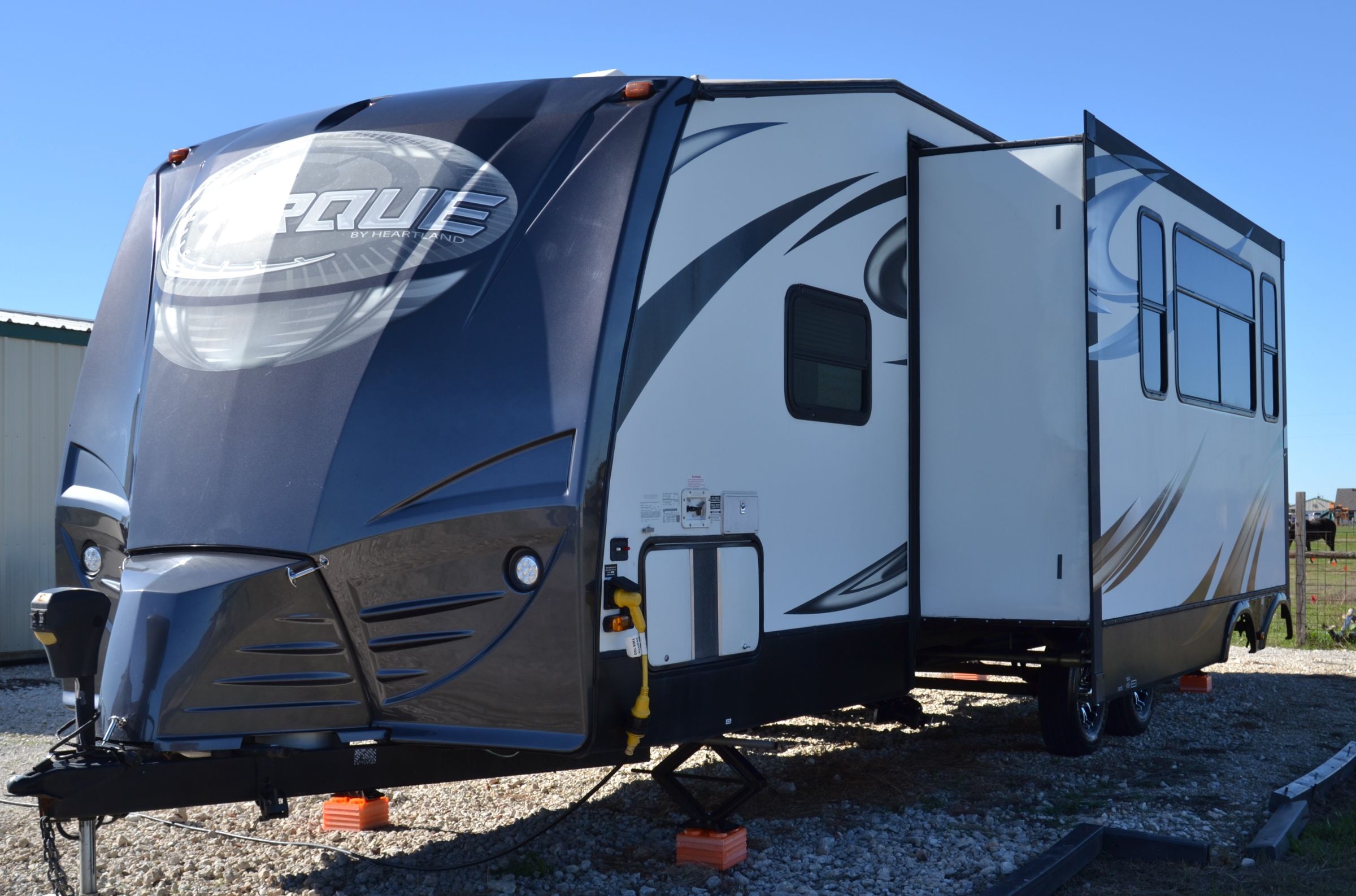 2015 Heartland Torque Toy Hauler 290 - National Vehicle