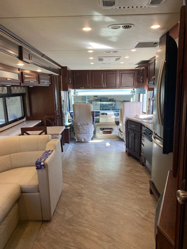 2017 Fleetwood Bounder 35K - National Vehicle