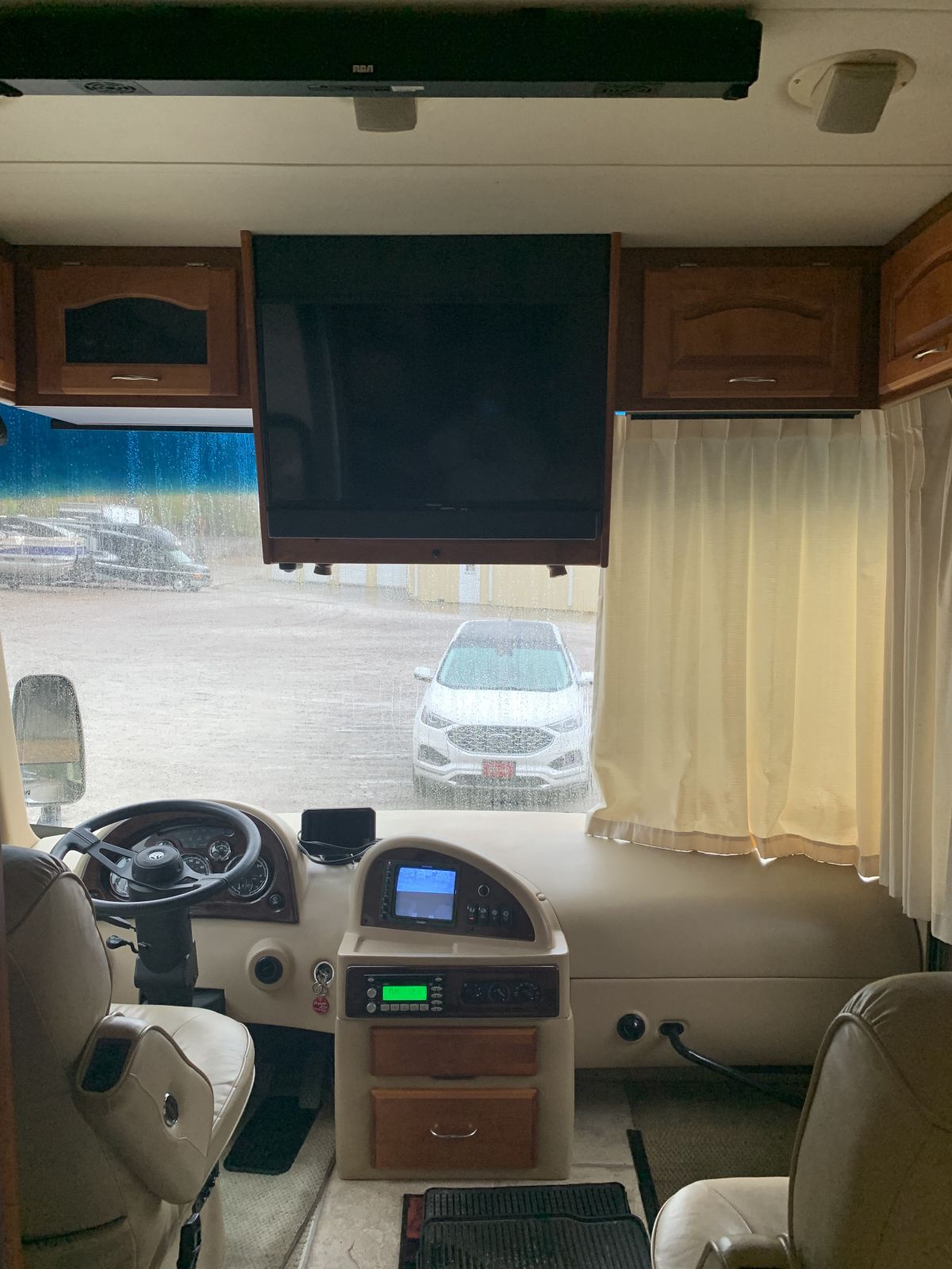 2007 Holiday Rambler Neptune 37PBD - National Vehicle