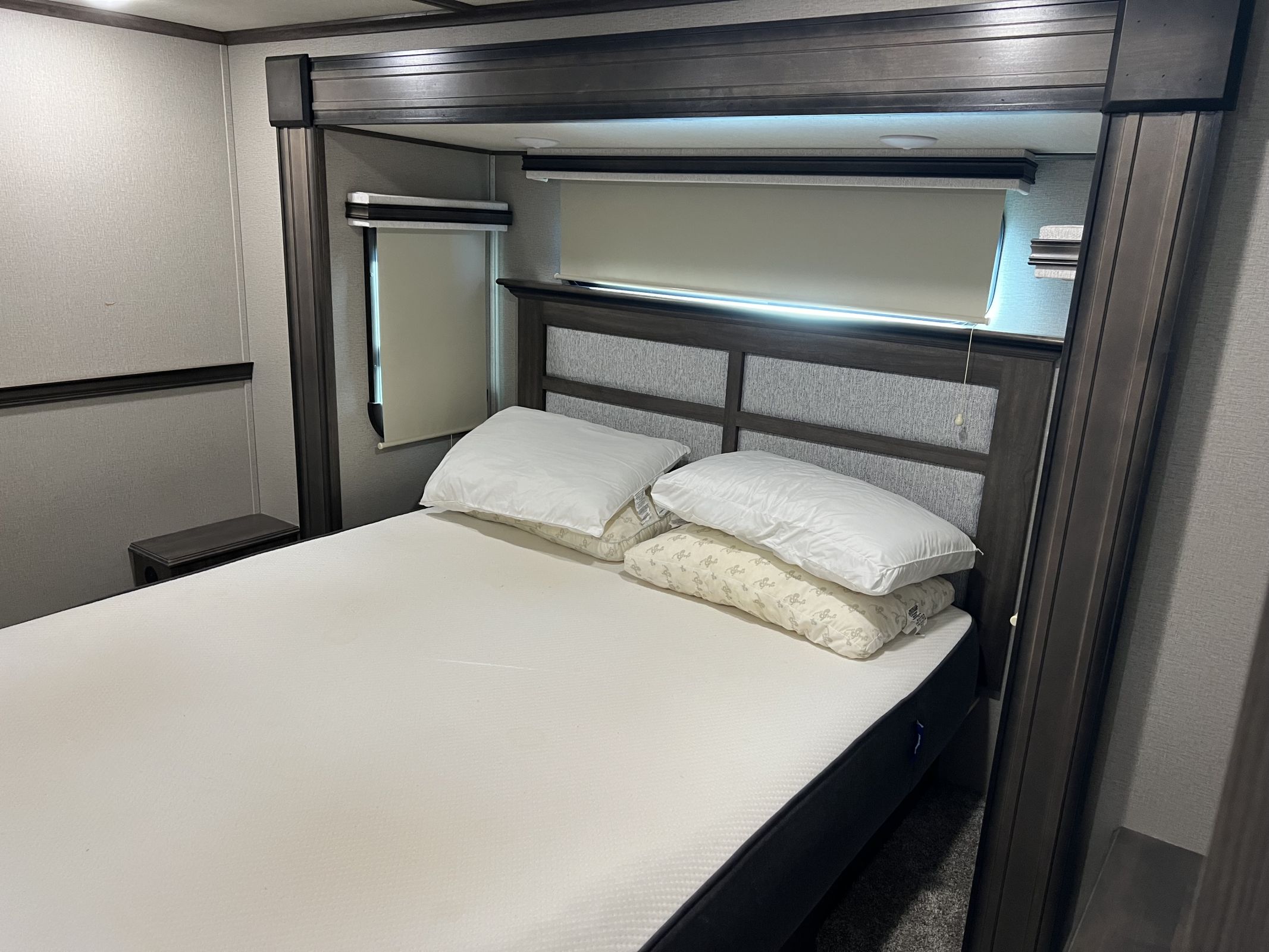 2021 Grand Design Solitude 373FB-R - National Vehicle