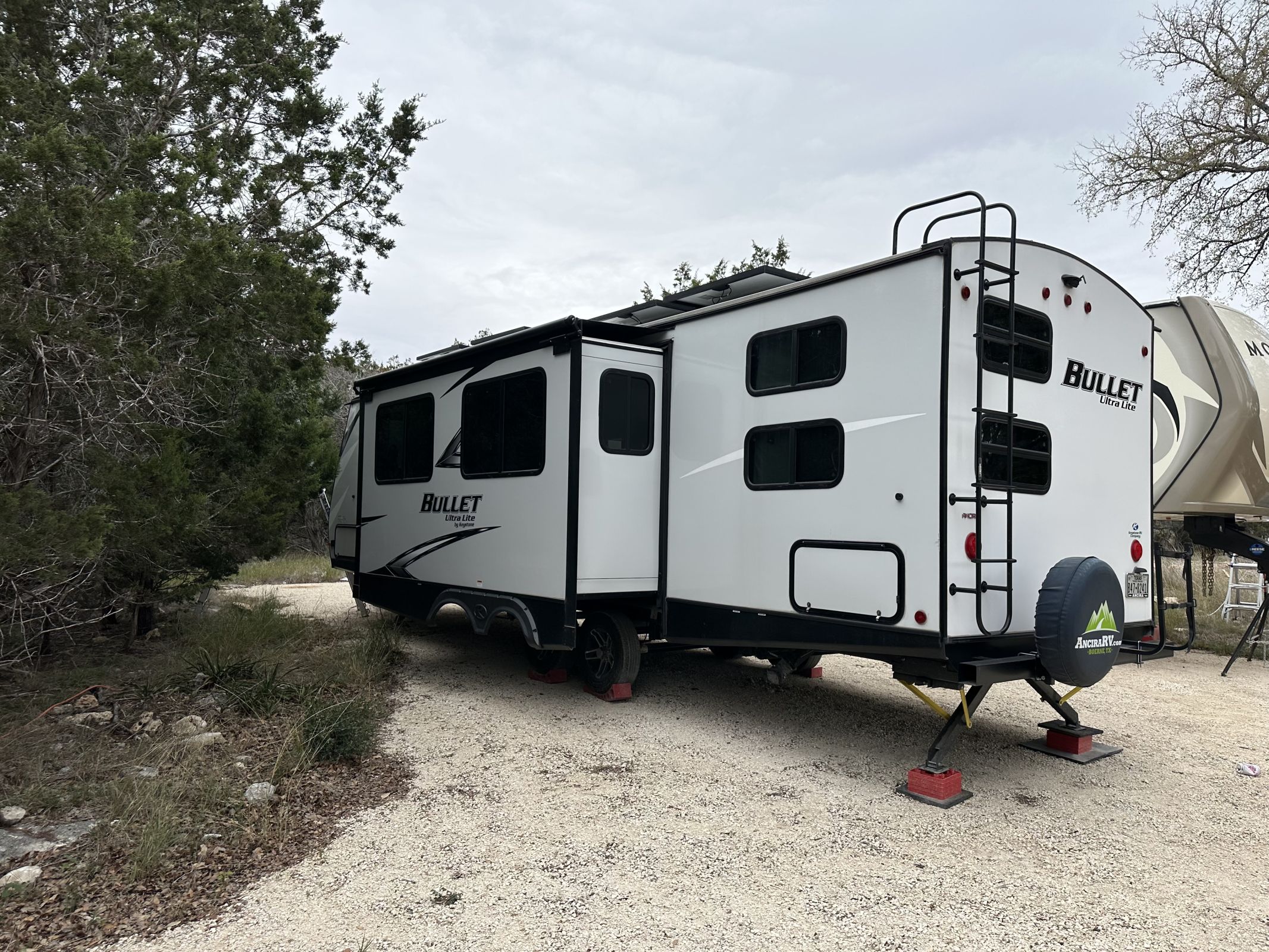 2021 Keystone Bullet Ultra Lite 290BHS - National Vehicle
