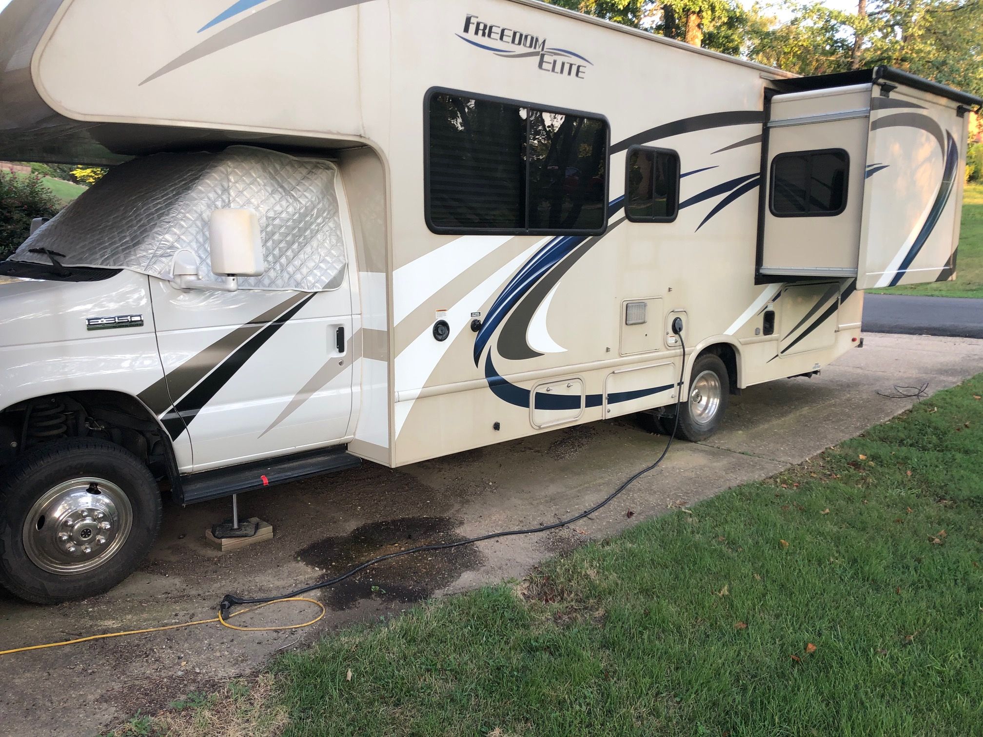 2017 Thor Motor Coach Freedom Elite 26HE - National Vehicle