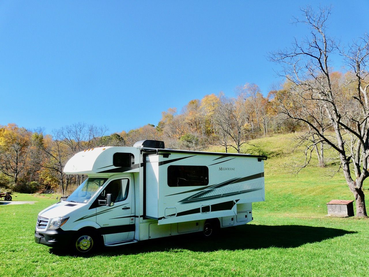 2017 Jayco Melbourne 24L - National Vehicle