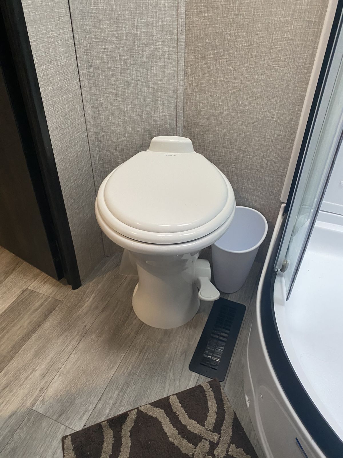 2022 Jayco Jay Flight 33RBTS - National Vehicle