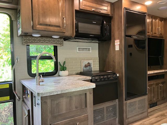 2019 Jayco Greyhawk 30Z - National Vehicle
