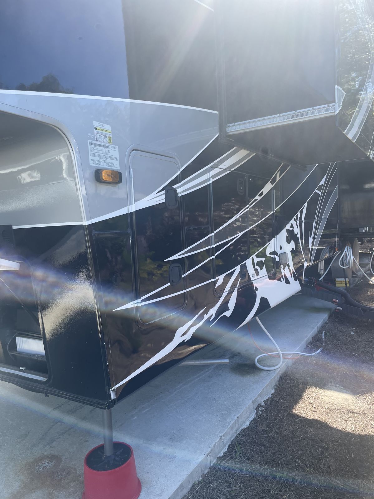 2021 Redwood RV 5th Wheel 4001 LK - National Vehicle