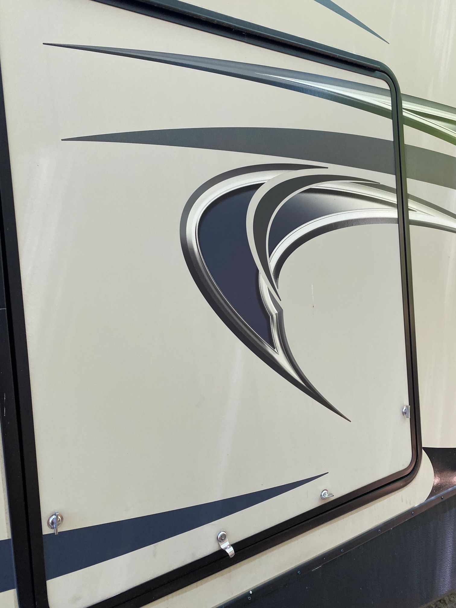2018 Keystone Bullet Premier 30RIPR - National Vehicle