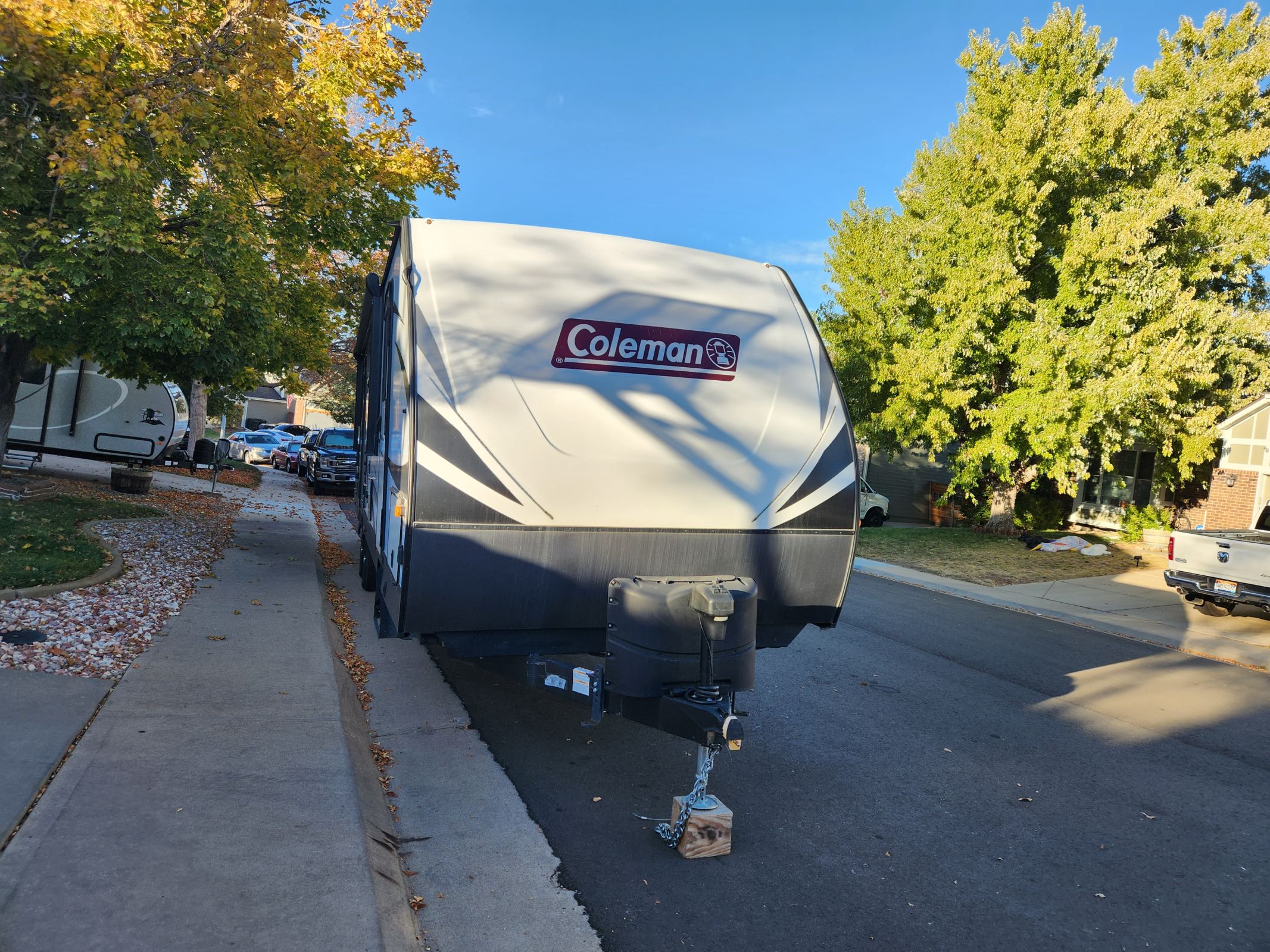 2020 Dutchmen Coleman Light 3215BH - National Vehicle