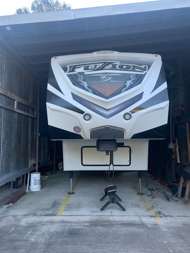 2014 Keystone Fuzion 342 - National Vehicle