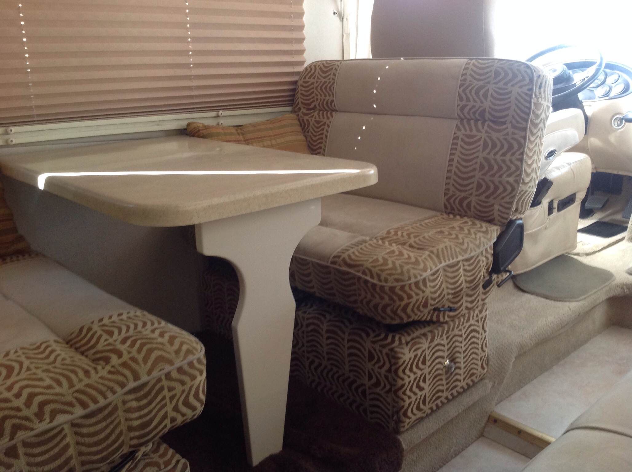 2002 Newmar New Aire 2802 - National Vehicle