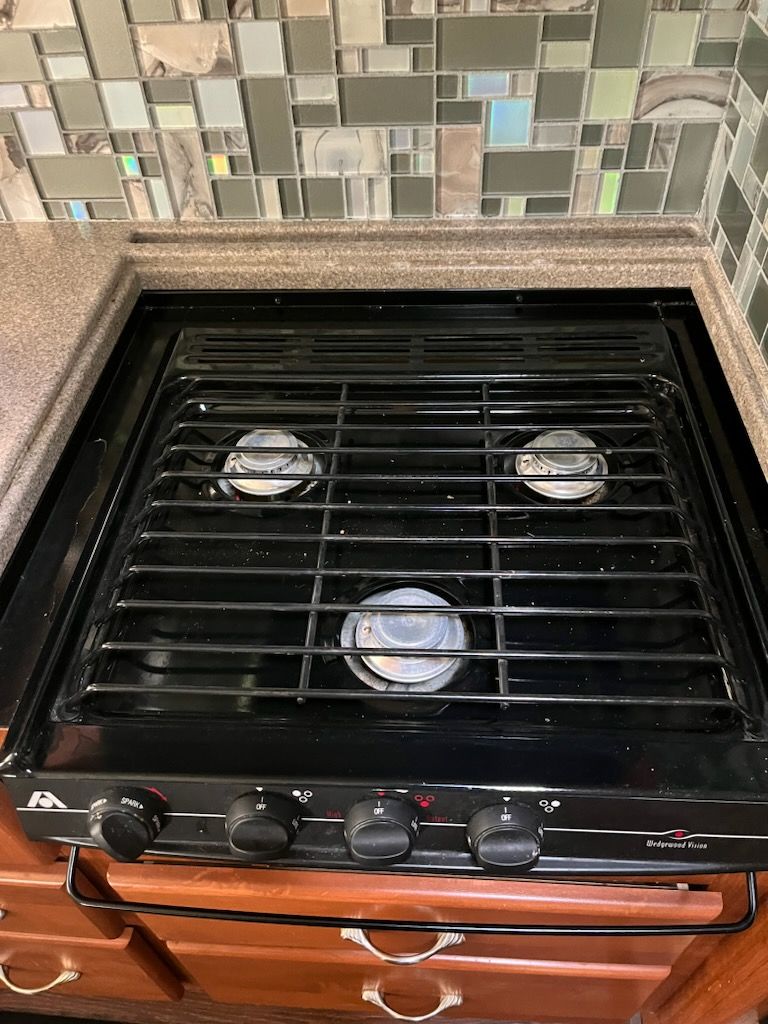 2006 Damon Astoria Pacific 3679 - National Vehicle