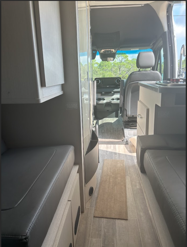 2022 Thor Motor Coach Sanctuary 4x4 19P - National Vehicle