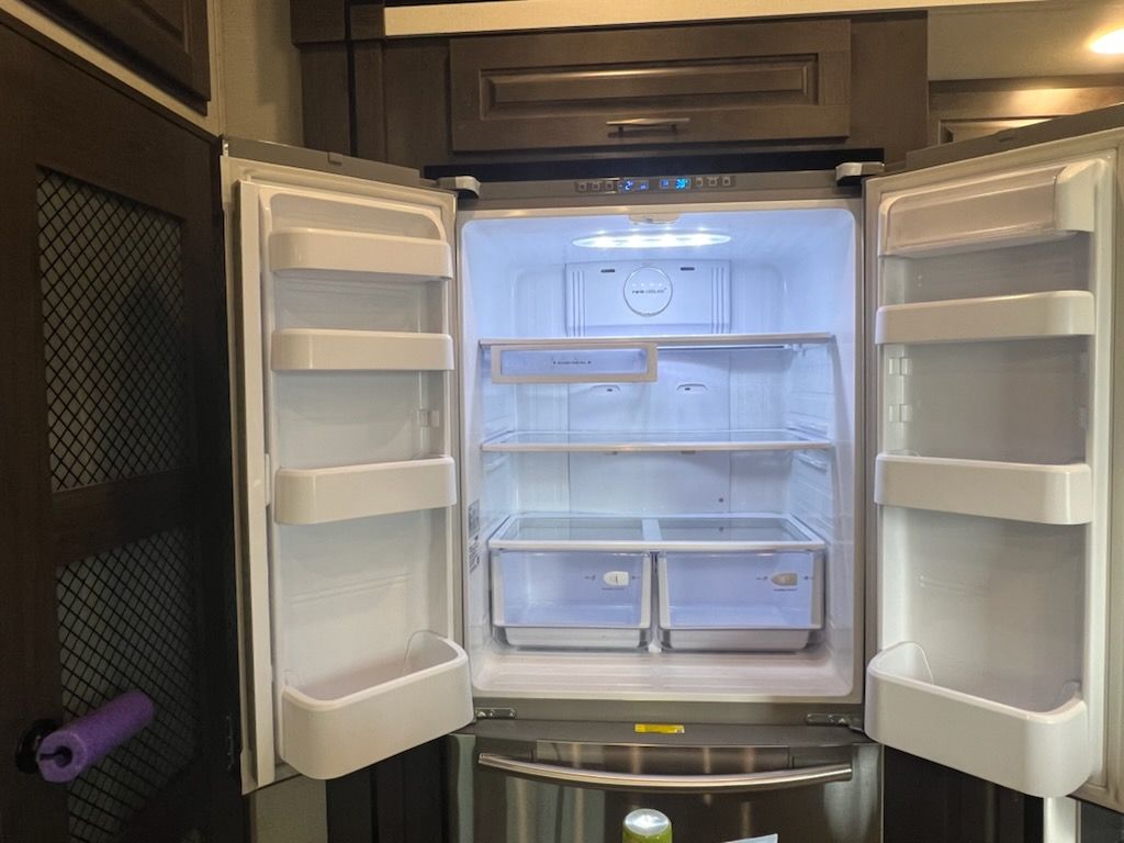 2021 Grand Design Momentum M-Class 381 M-R - National Vehicle