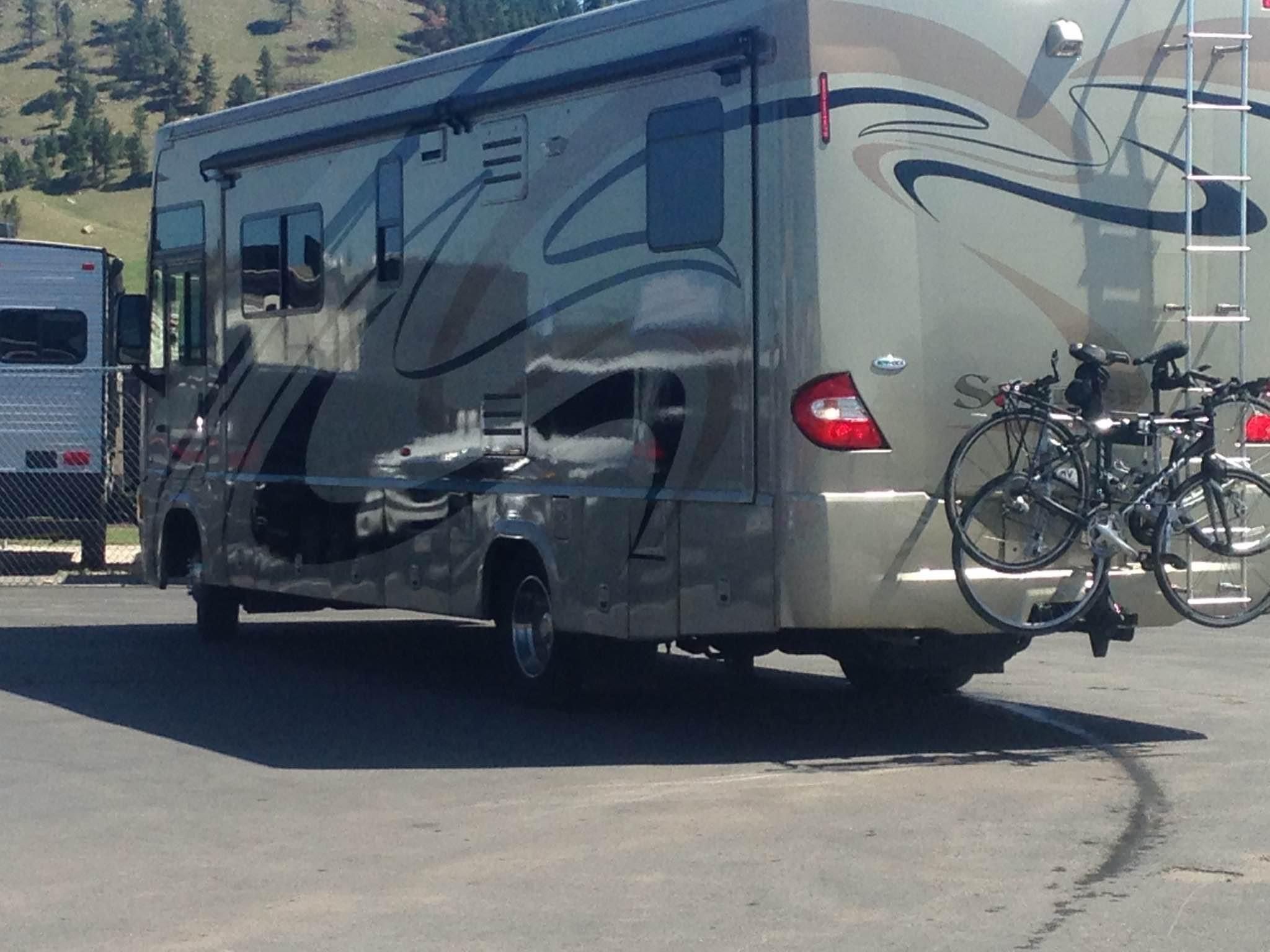 2008 Itasca Sunrise 32H - National Vehicle