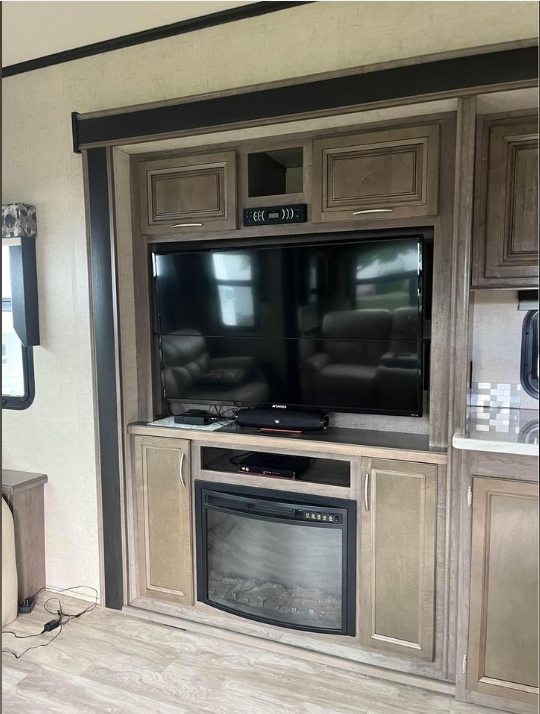 2017 K-Z Durango Gold G384RLT - National Vehicle