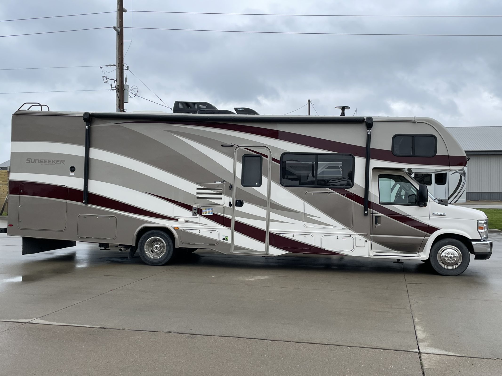 2018 Forest River Sunseeker 3050S - National Vehicle