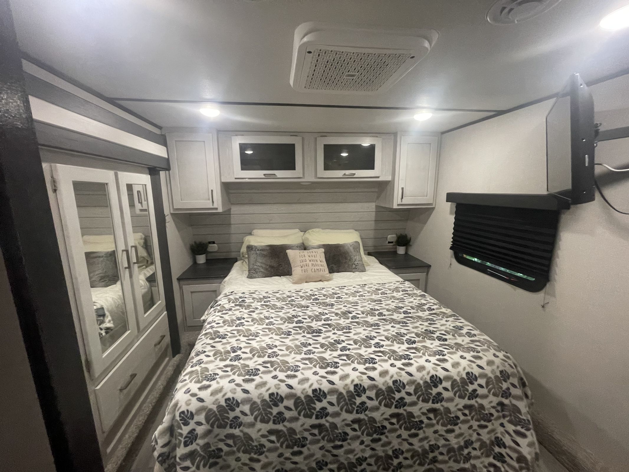 2022 Keystone Sprinter 35BH - National Vehicle