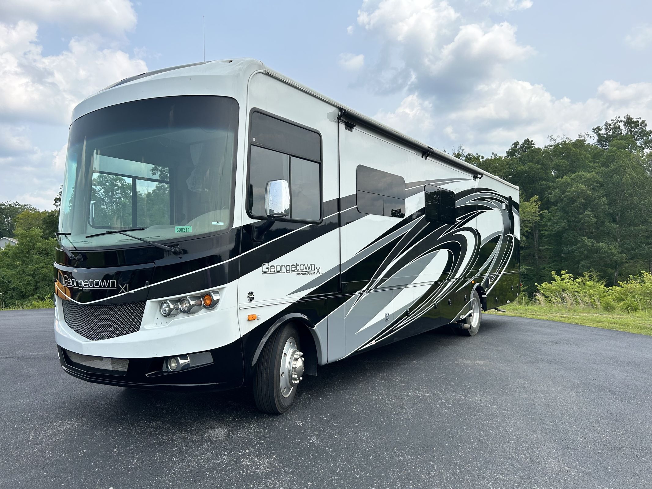 2017 Forest River Georgetown XL 369DS - National Vehicle