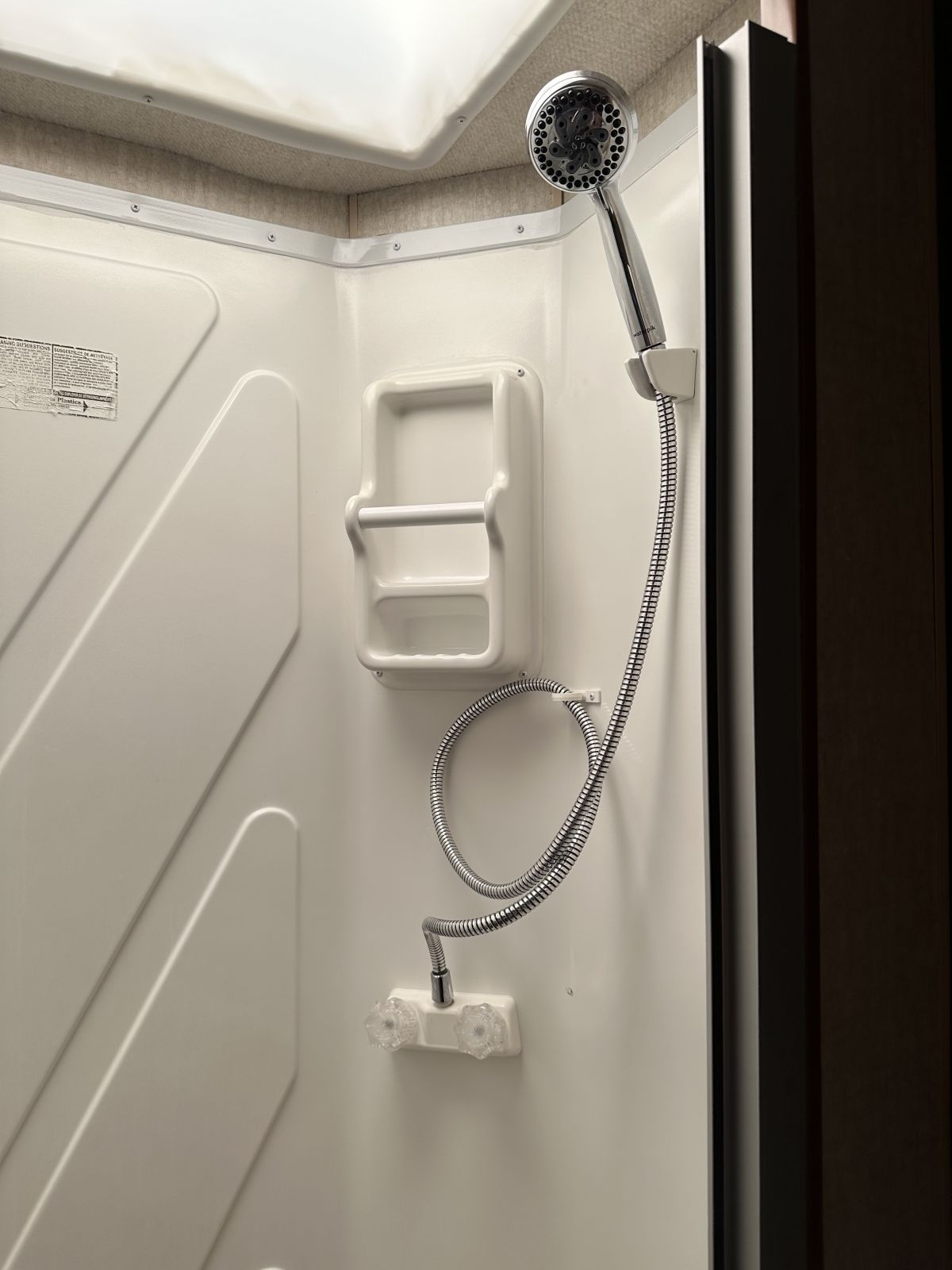 2008 Fleetwood Tioga 29V - National Vehicle