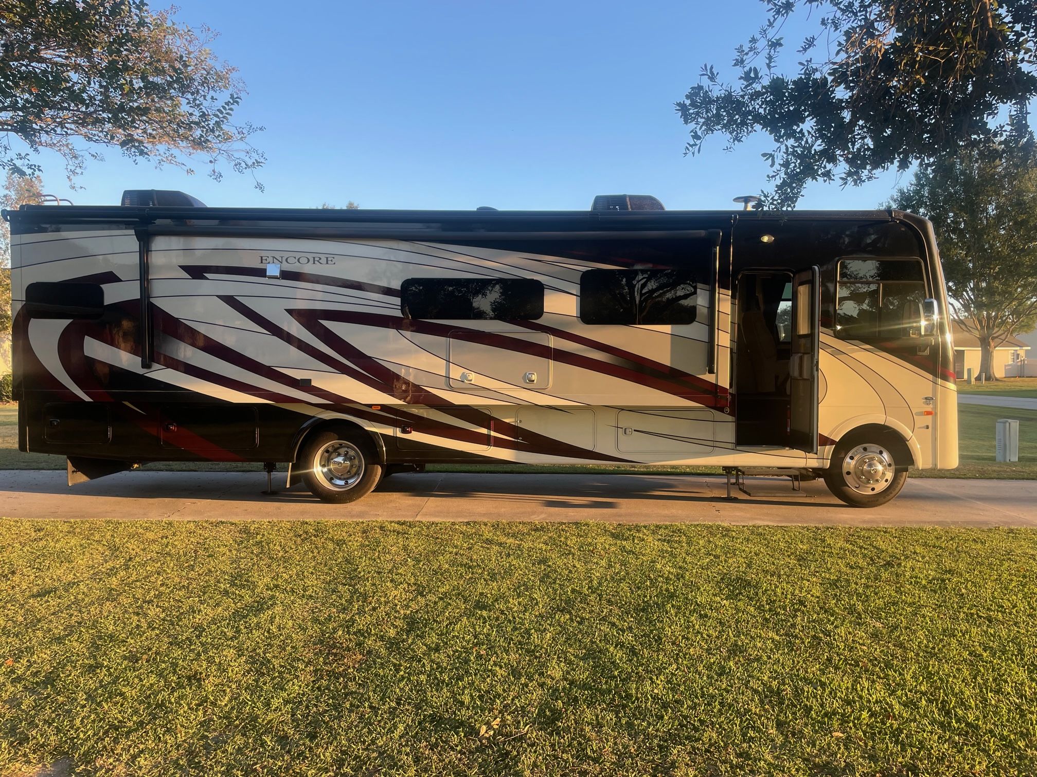 2021 Coachmen Encore 355DS - National Vehicle
