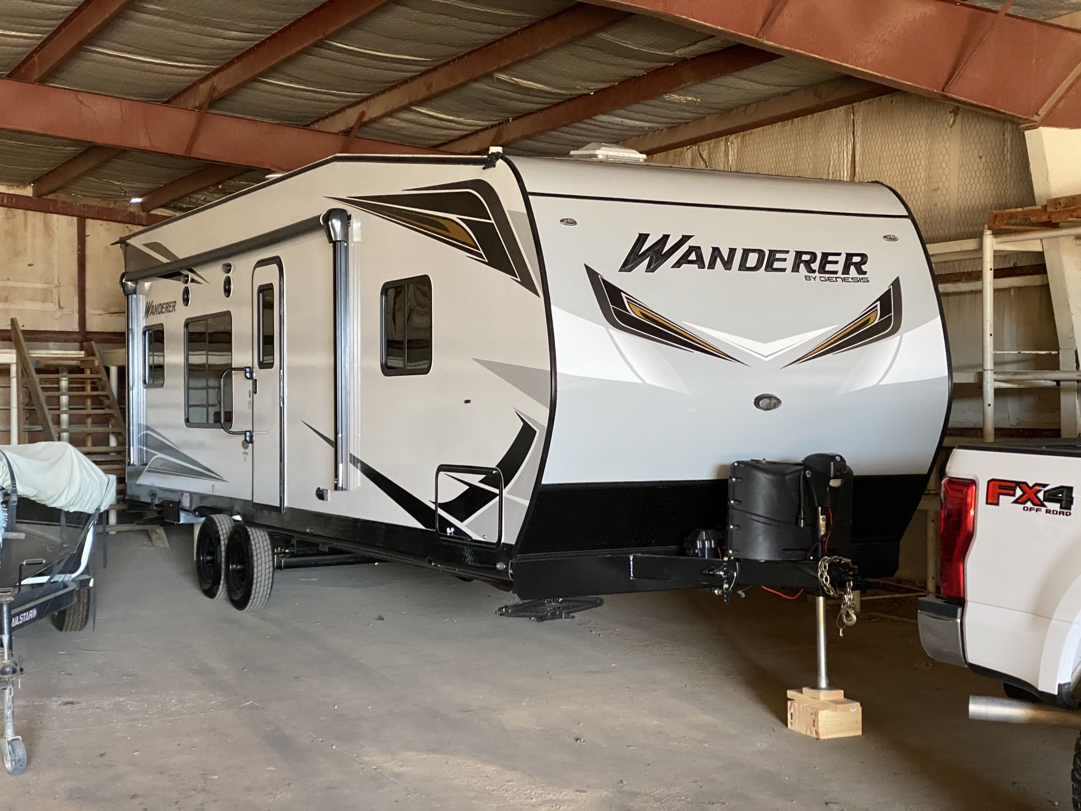 2021 Genesis Supreme Wanderer 26FSWL - National Vehicle