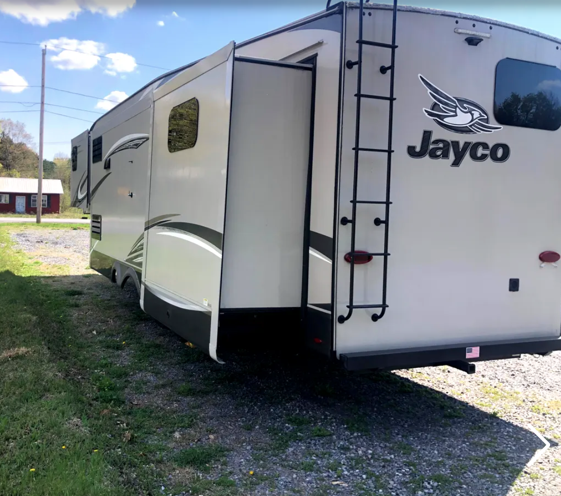 2018 Jayco Eagle 325BHQS - National Vehicle