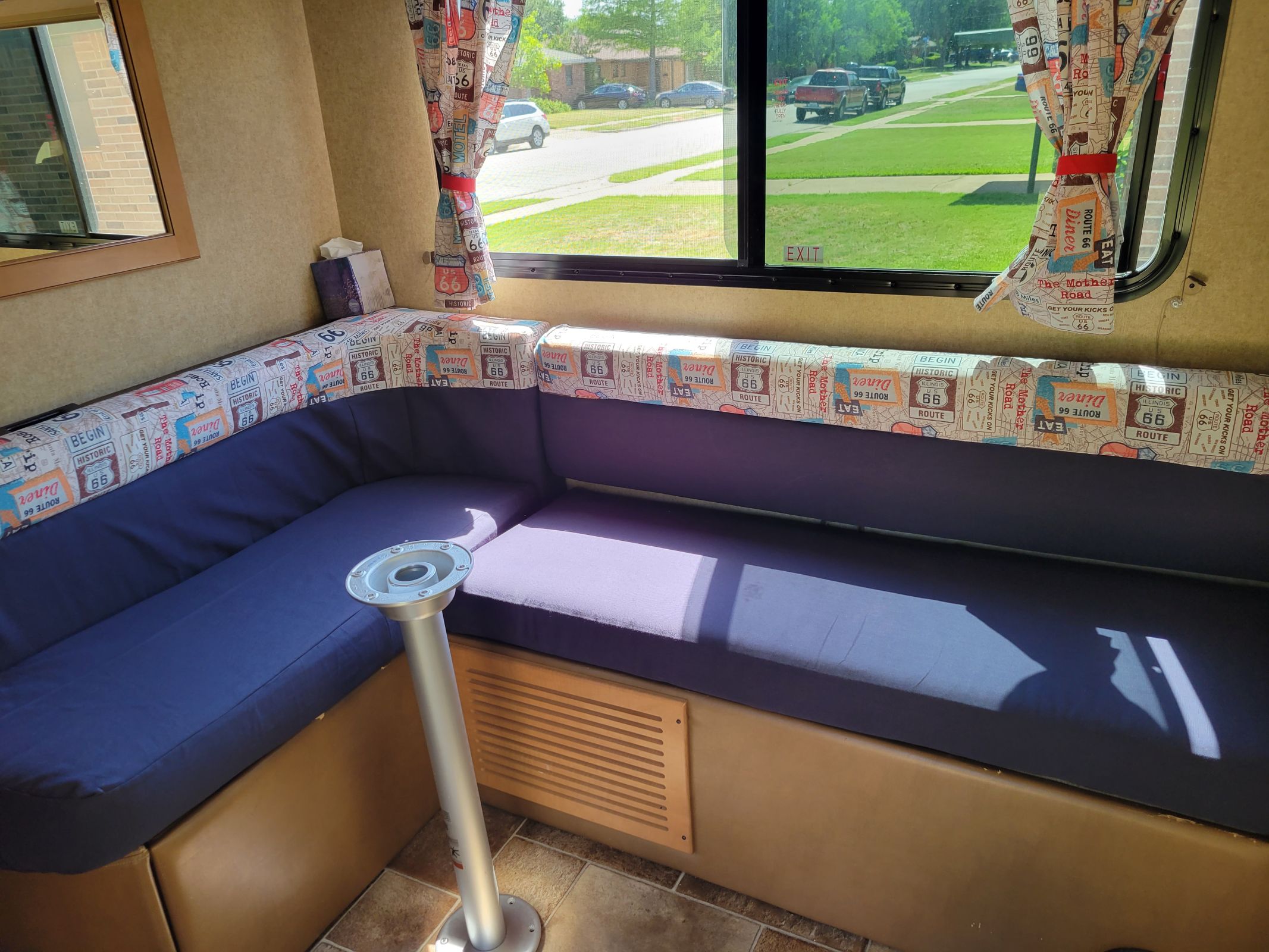 2015 Thor Motor Coach Chateau 28F - National Vehicle