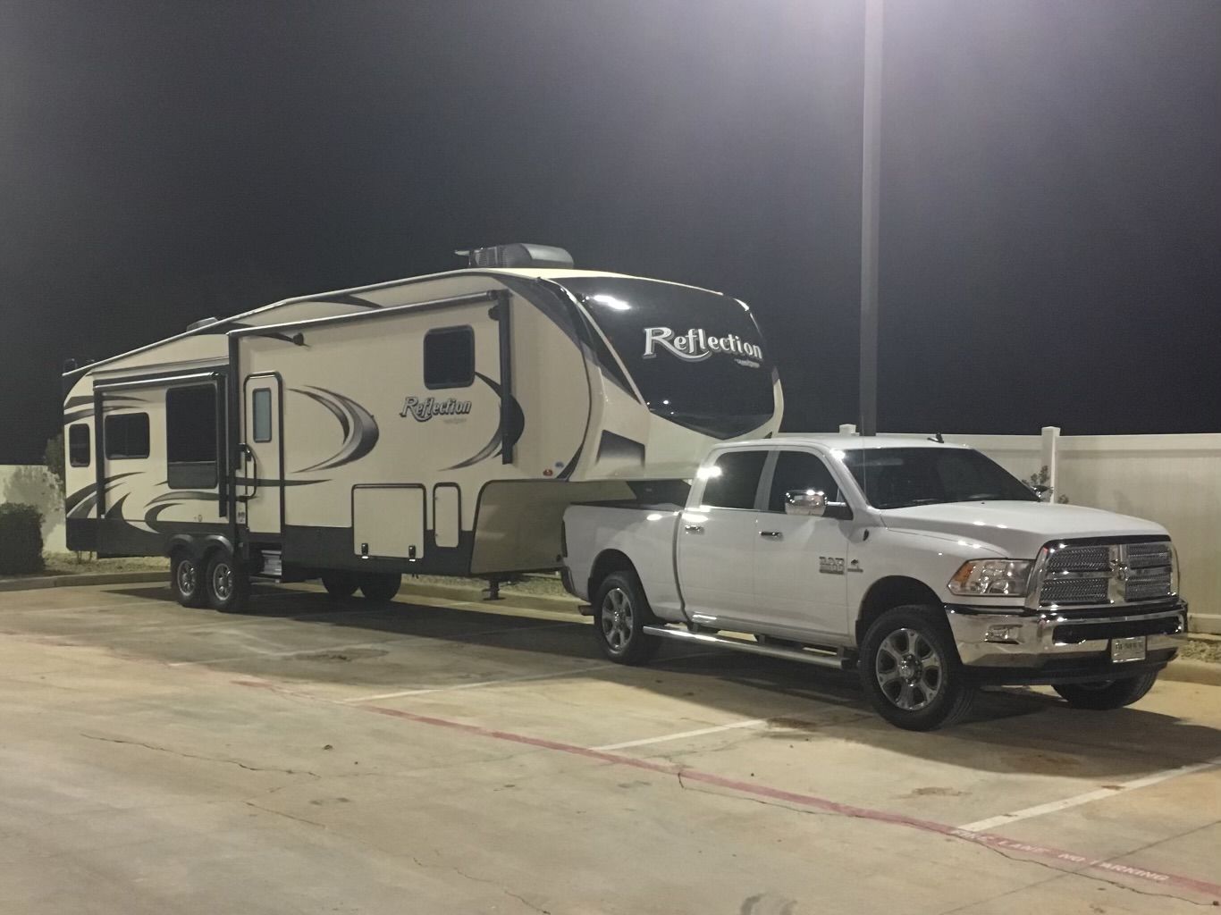 2019 Grand Design Reflection 337RLS - National Vehicle