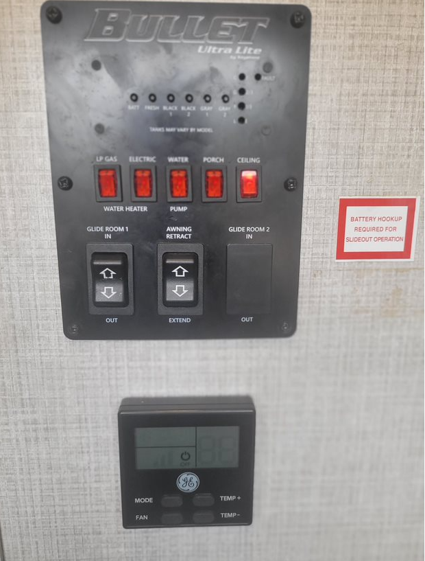 2021 Keystone Bullet Ultra Lite 258RKS - National Vehicle