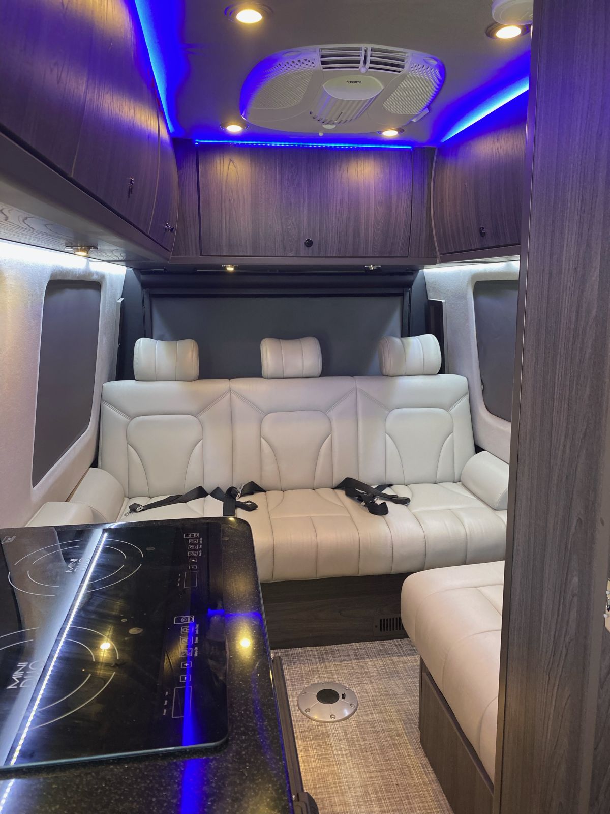 2021 Grech RV Strada-ion 3500XD 170 EXT - National Vehicle