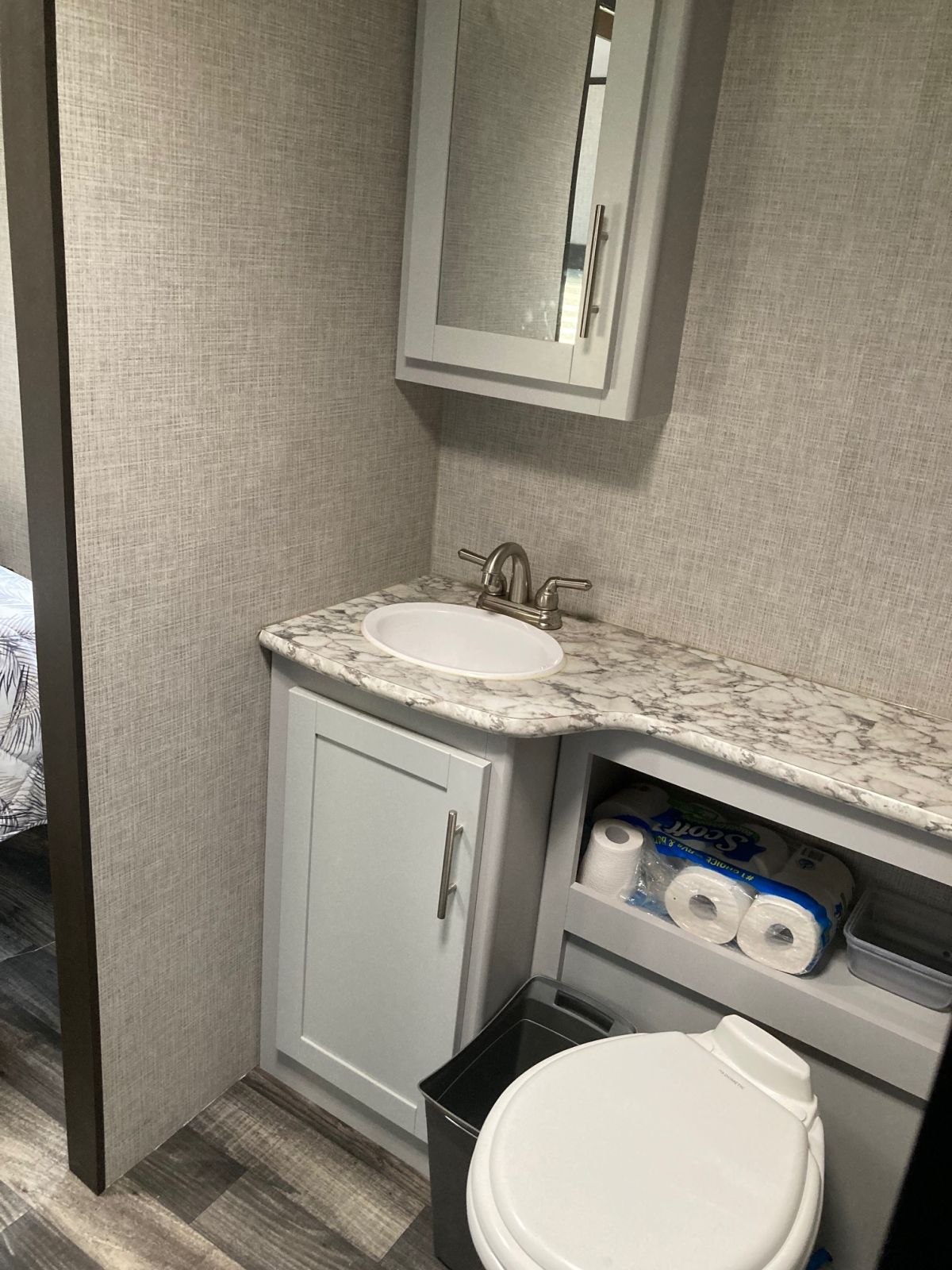 2019 Keystone Bullet Premier Ultra 26UDPR - National Vehicle