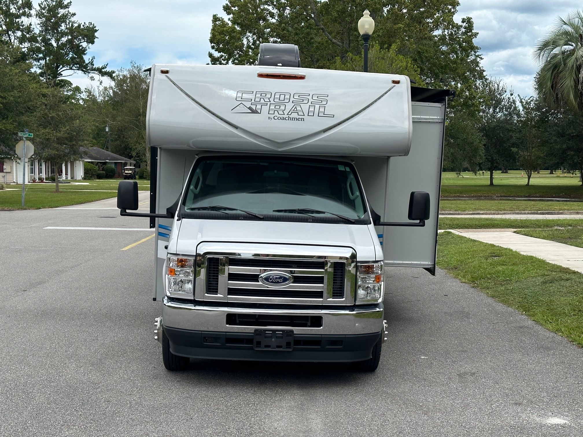 2022 Coachmen Cross Trail XL 26XG - National Vehicle