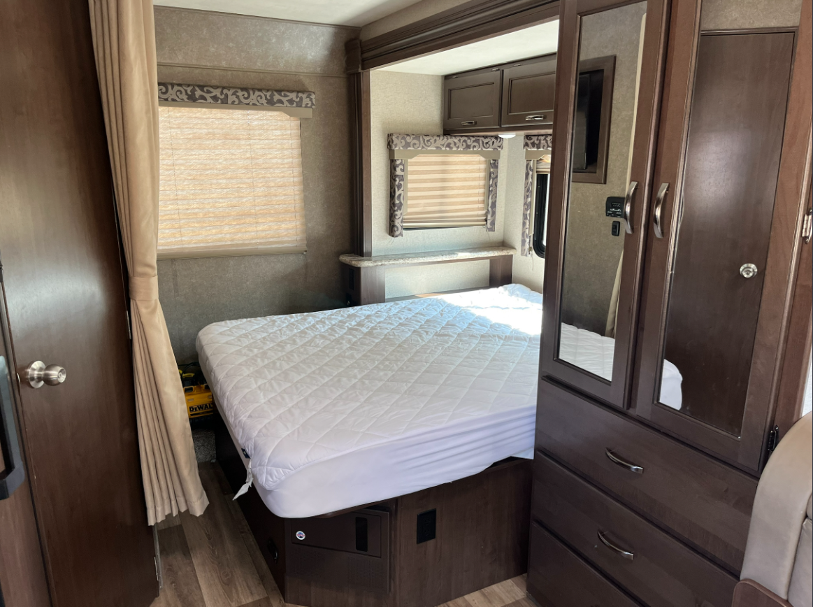 2020 Thor Motor Coach Freedom Elite 24FE - National Vehicle