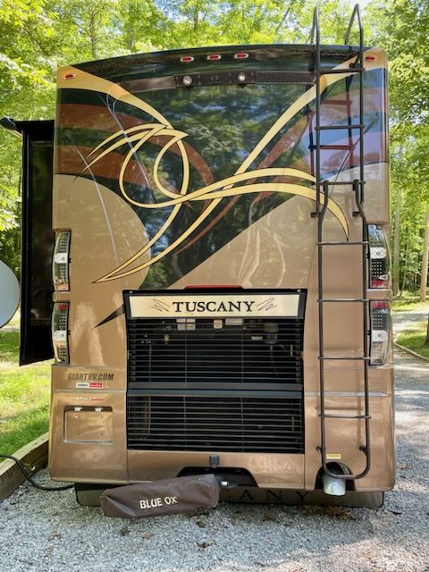 2016 Thor Motor Coach Tuscany 40DX - National Vehicle