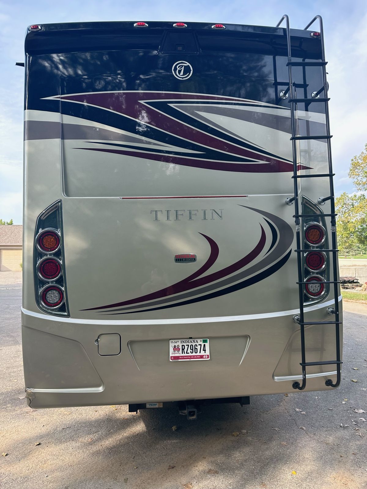 2018 Tiffin Motorhomes Allegro 32SA - National Vehicle